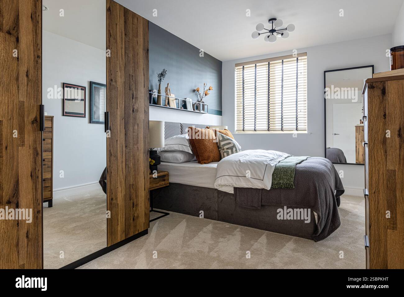 Modern developer house interiors Stock Photo - Alamy