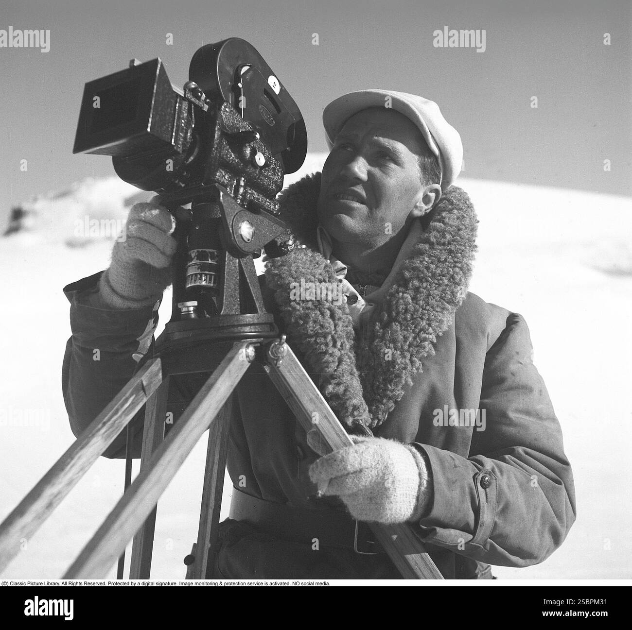Filming in the 1940s. Rolf Husberg. Swedish film director. (1908-1998 ...