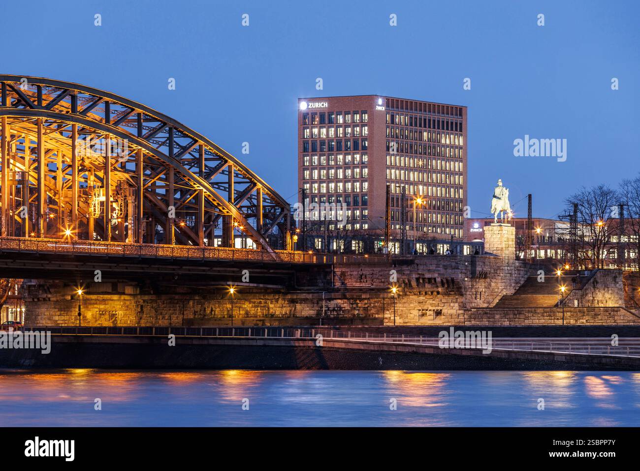 Hohenzollern railway bridge and the Zurich Insurance high-rise in the ...