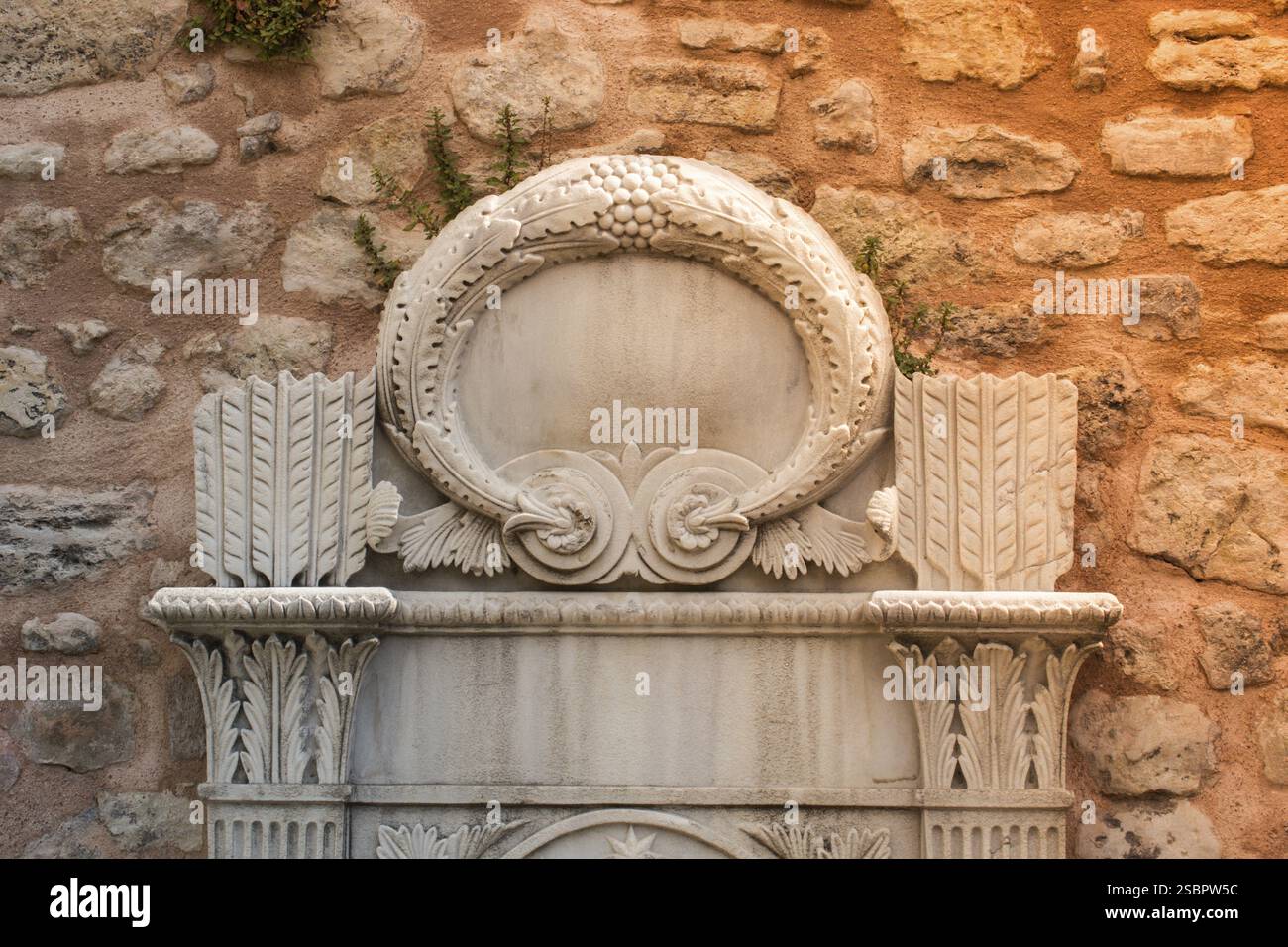 Ottoman marble carving art in detail Stock Photo - Alamy