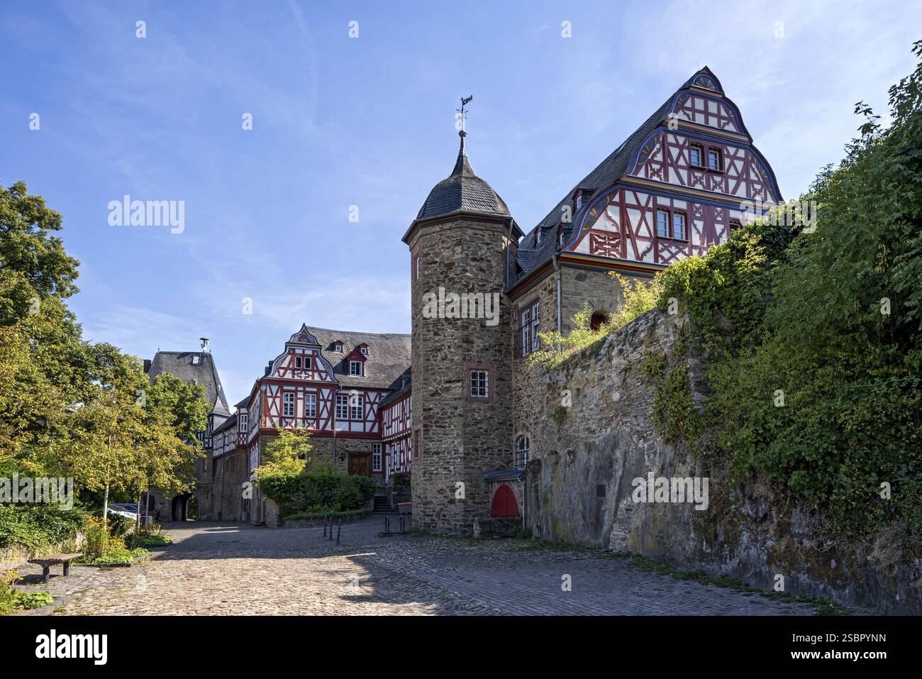 Old district court, half-timbered gable, stair tower, castle complex ...