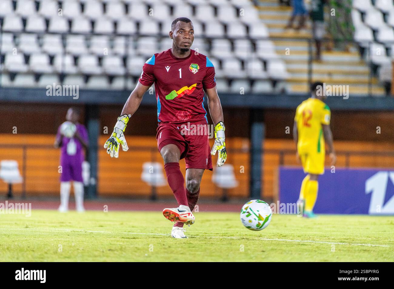 Jeunes footballeurs hi-res stock photography and images - Alamy