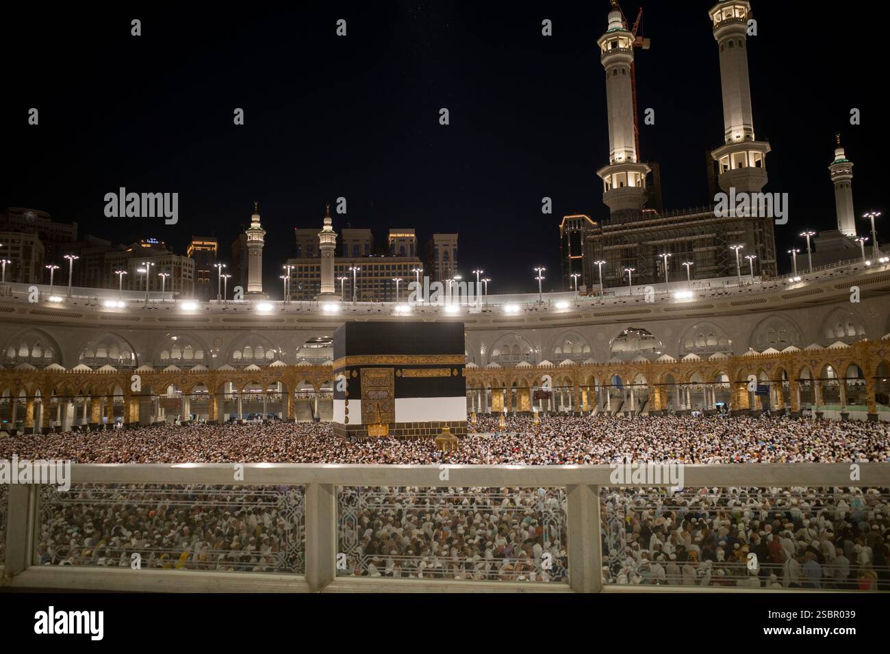 The Kaaba, where Hajj and Umrah pilgrims perform Thawaf, in Mecca, Saudi Arabia Stock Photo - Alamy