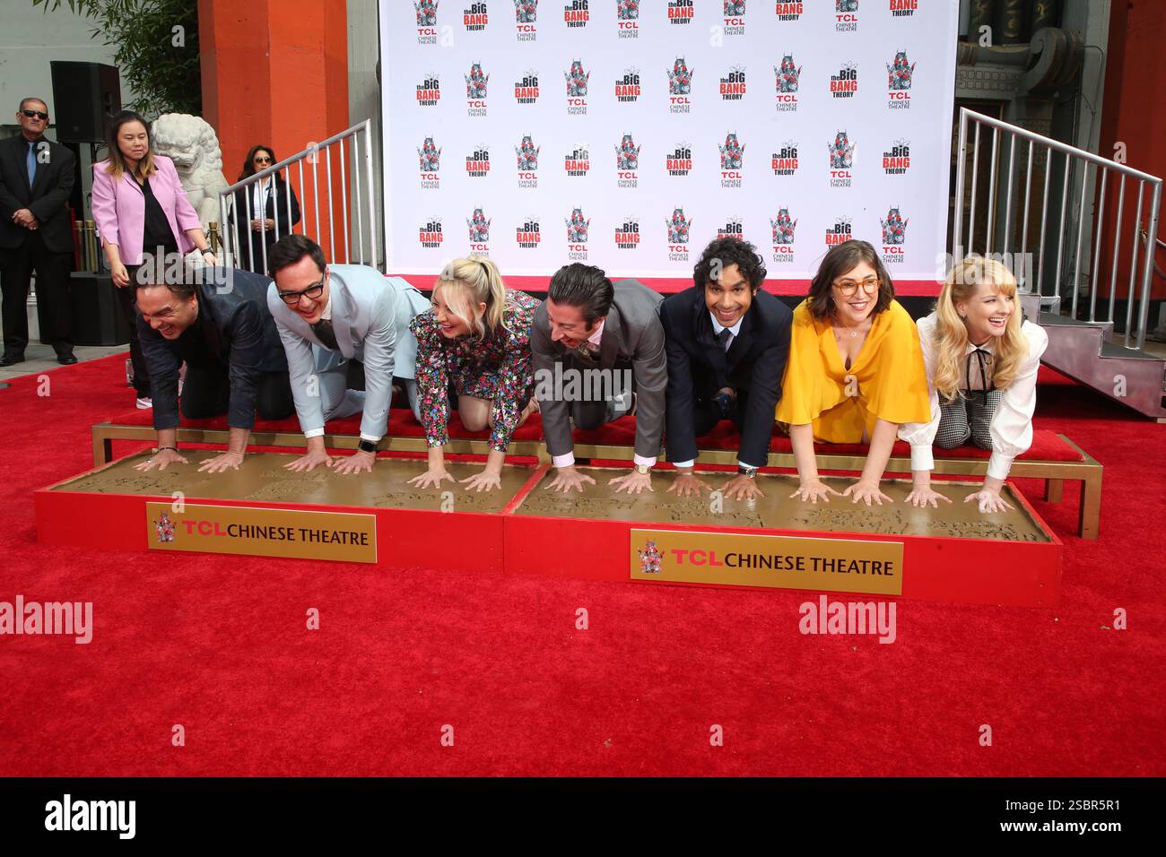 Big bang theory tv 2019 hi-res stock photography and images - Alamy