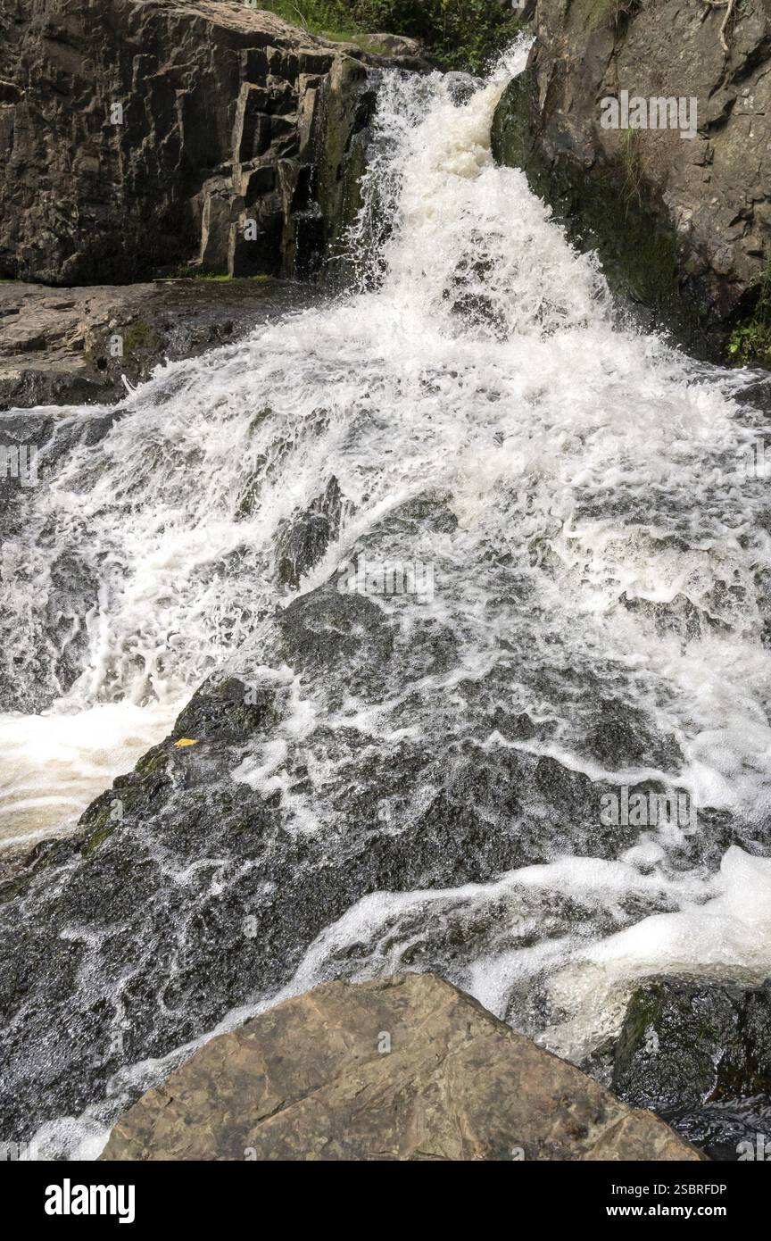 Der Wasserfall Grande Cascade der Cascades de Mortain, den hoechsten ...