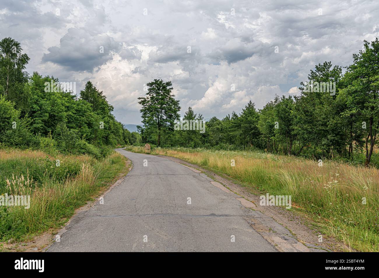 Road slightly hi-res stock photography and images - Alamy