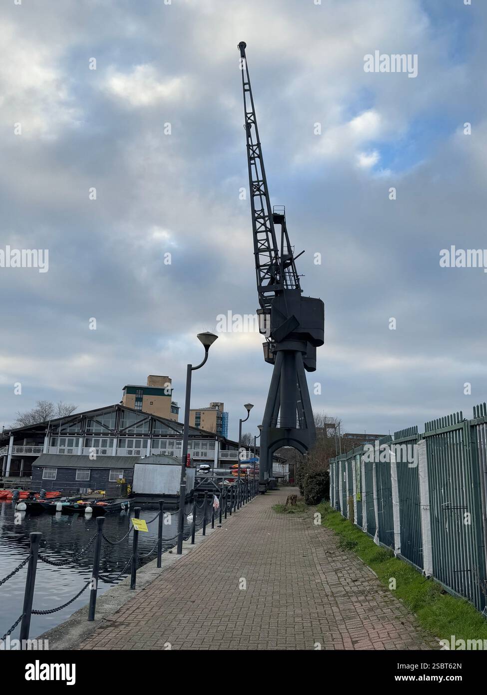 Vintage Dock Crane at Millwall Inner Dock on The Isle of Dogs Stock ...