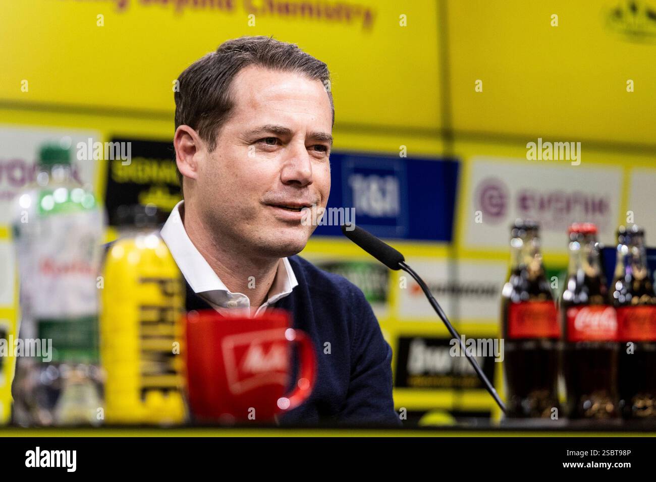 Lars Ricken (Gesch?ftsf?hrer Sport, Borussia Dortmund) Vorstellung des neuen BVB-Cheftrainers ...
