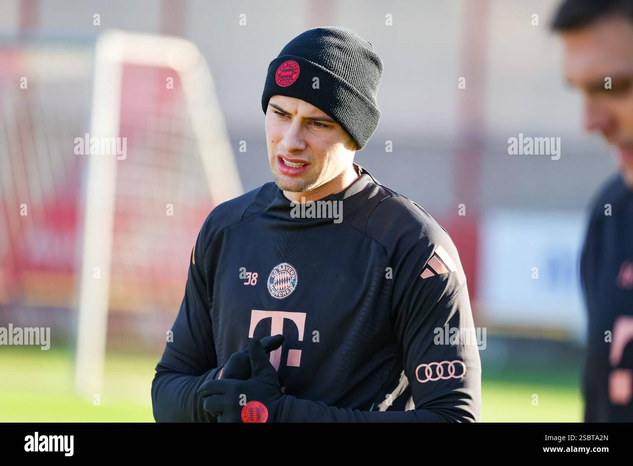 Gabriel Vidovic (FC Bayern Muenchen, #38) beim Training, GER ...