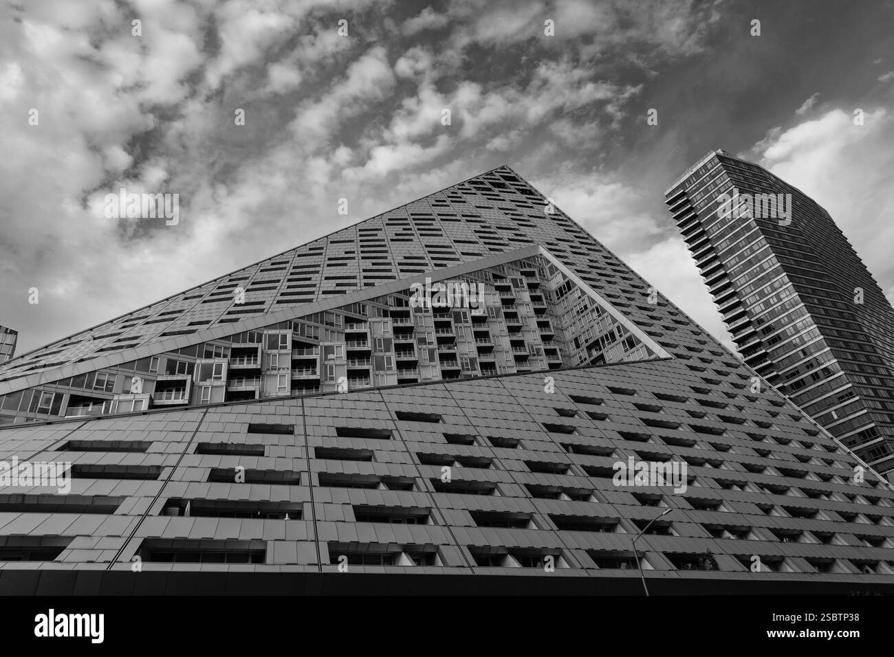 New York City, USA - July 23, 2023: Perspective building architecture ...