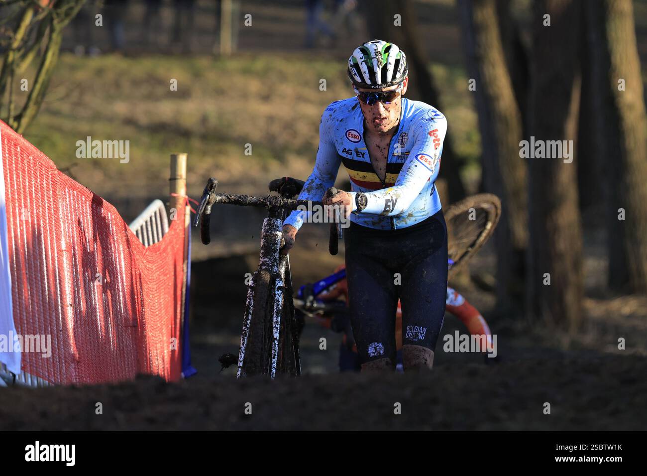 Lievin, France. 02nd Feb, 2025. Lievin, France - Elite Men - Toon Aerts ...