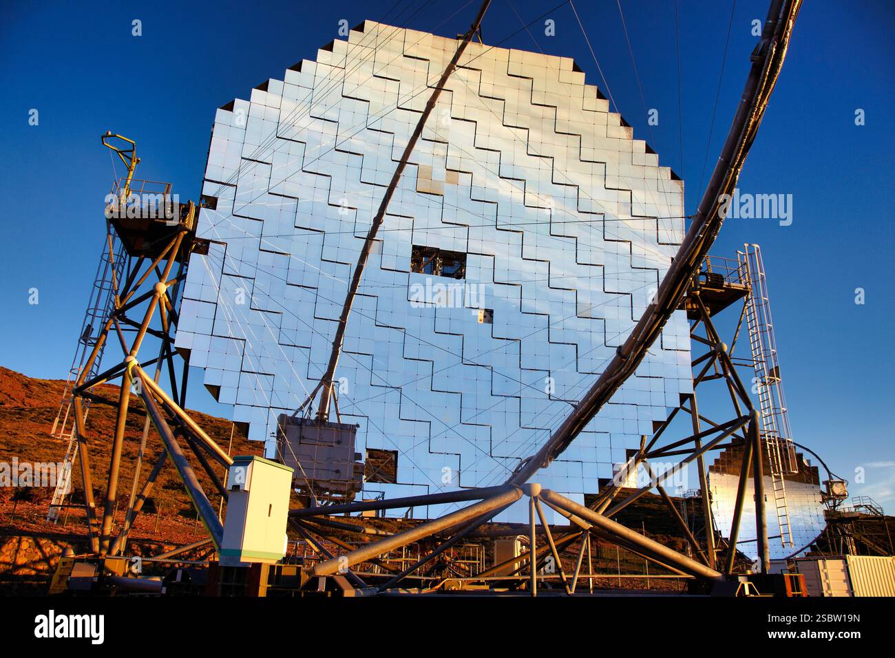 The MAGIC Telescopes, Roque de los Muchachos Observatory, La Palma ...