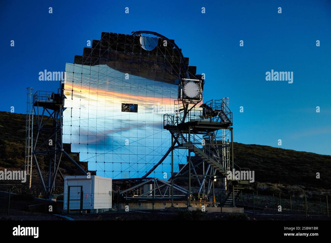 The MAGIC Telescopes, Roque de los Muchachos Observatory, La Palma ...