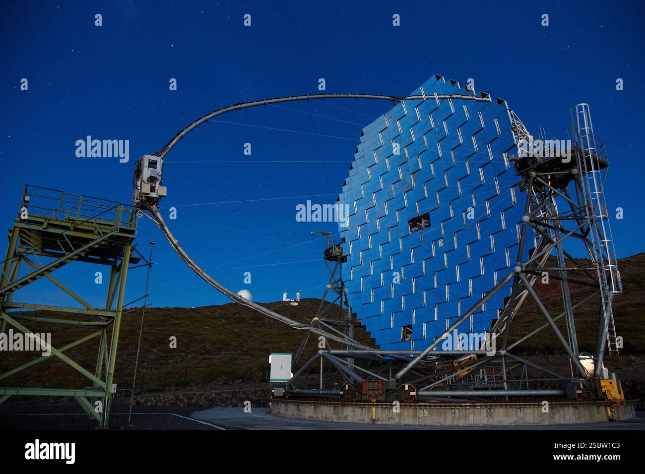 The MAGIC Telescopes, Roque de los Muchachos Observatory, La Palma ...