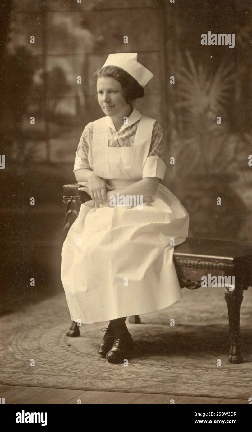 Nurse old time hi-res stock photography and images - Alamy