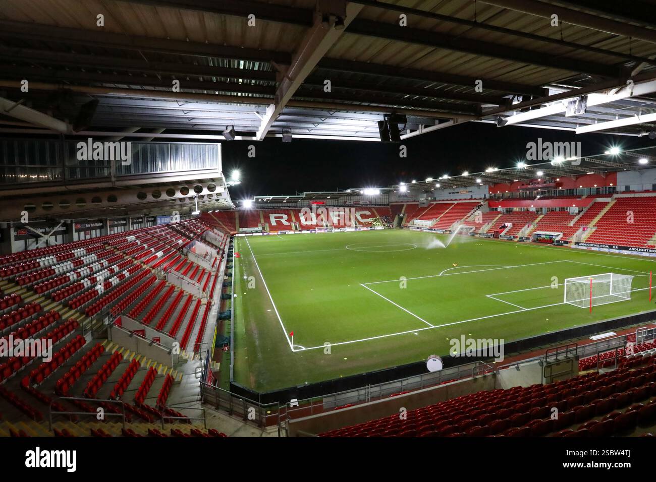 AESSEAL New York Stadium, Rotherham, England - 4th February 2025 A ...