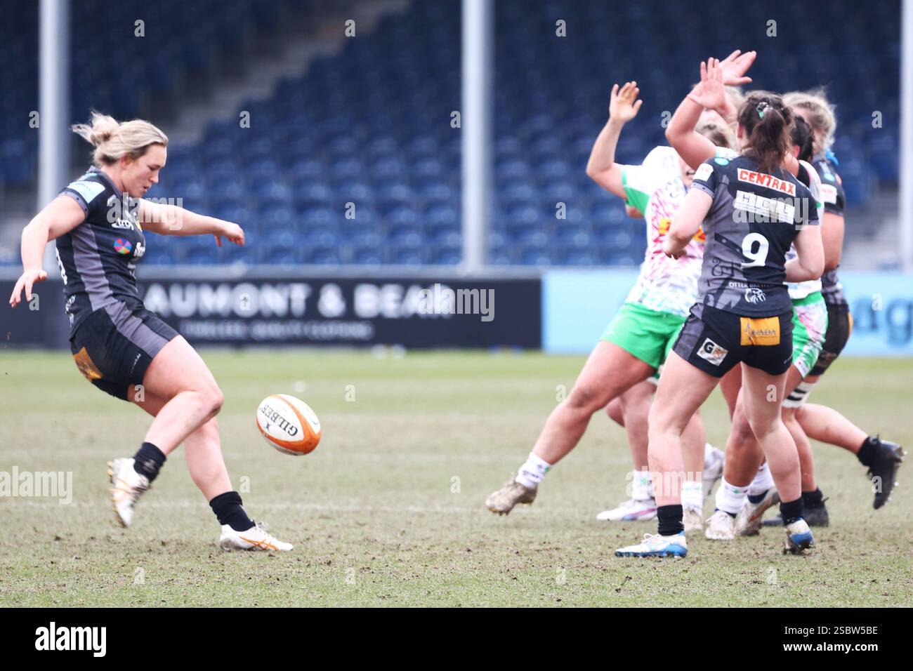 Exeter, Devon, UK. 2nd Feb, 2025. PWR Professional Women's Rugby Exeter ...