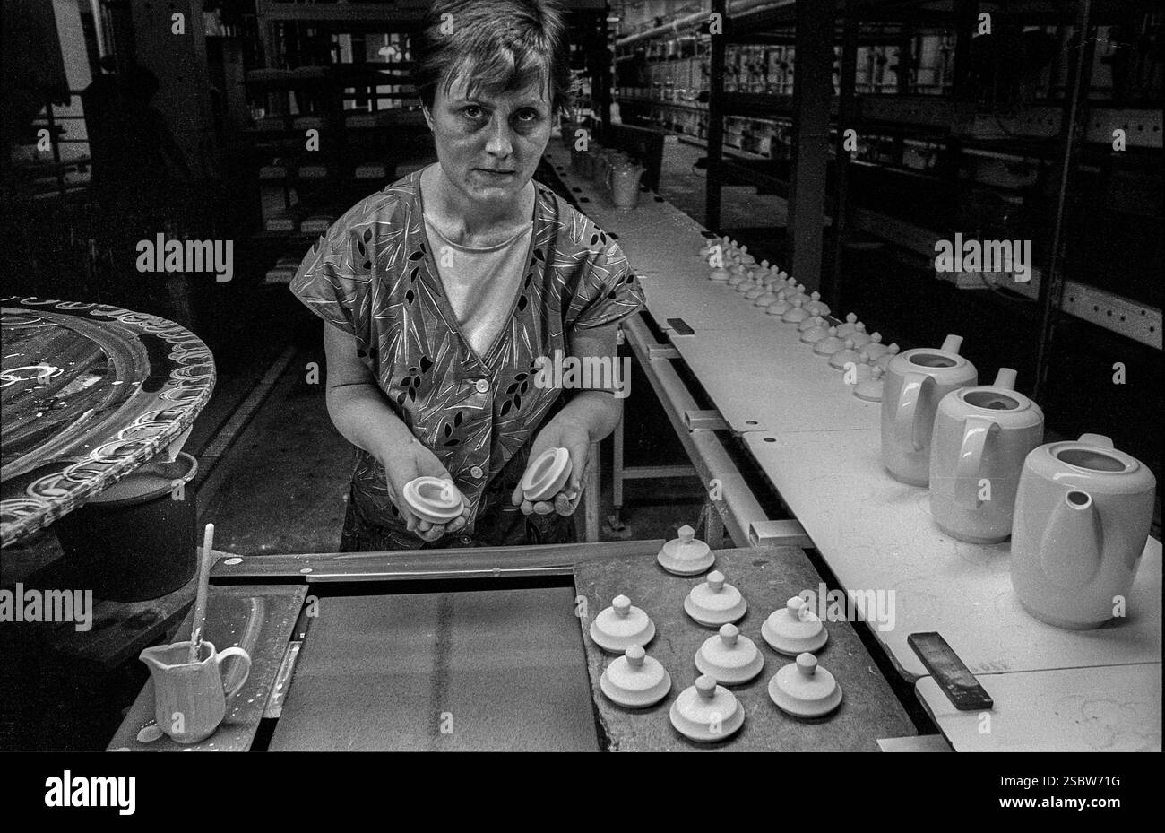 Porzellanwerk Kahla Deutschland, Kahla, 20.12.1991, Porzellanwerk Kahla ...