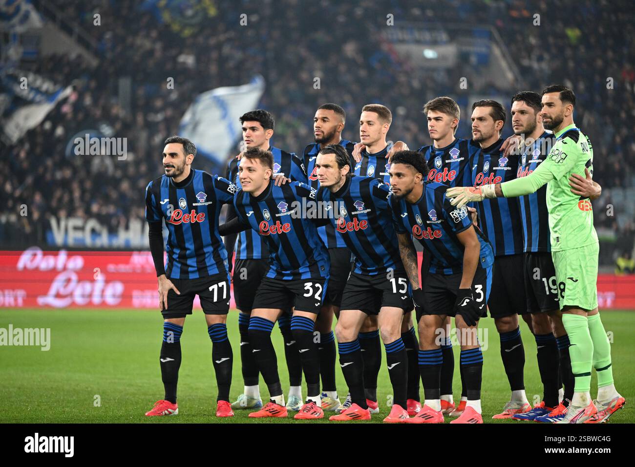 Entering soccer stadium hi-res stock photography and images - Alamy