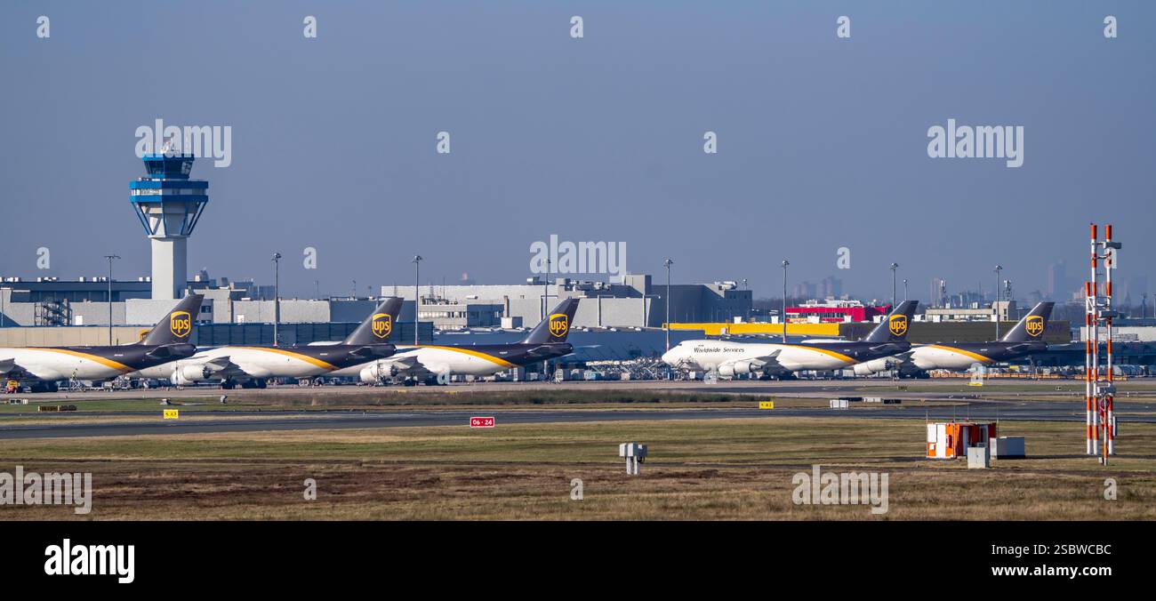 Cologne Bonn Airport cargo centre, UPS Boeing 747, jumbo jet cargo ...