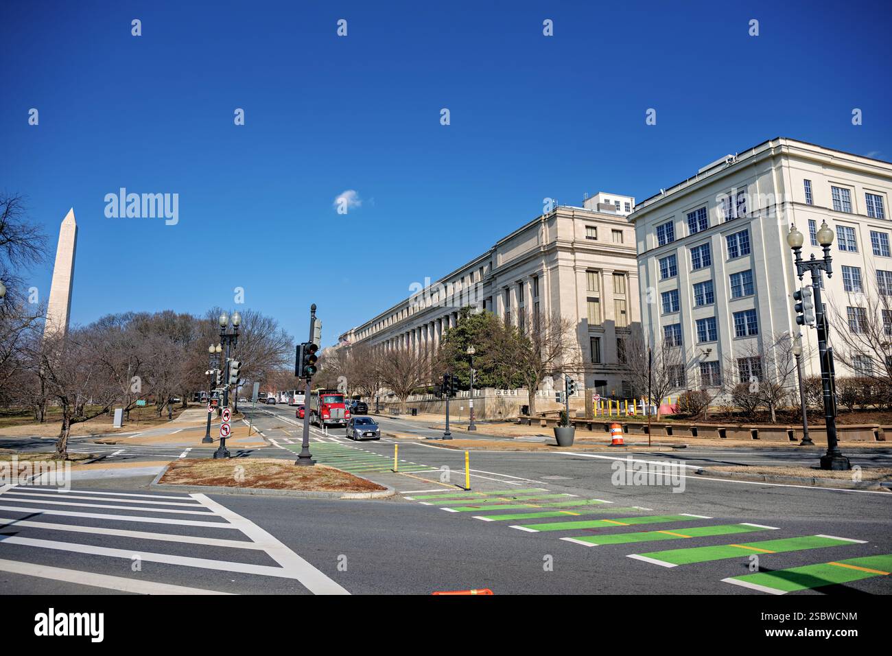 Federal accounting bureau hi-res stock photography and images - Alamy