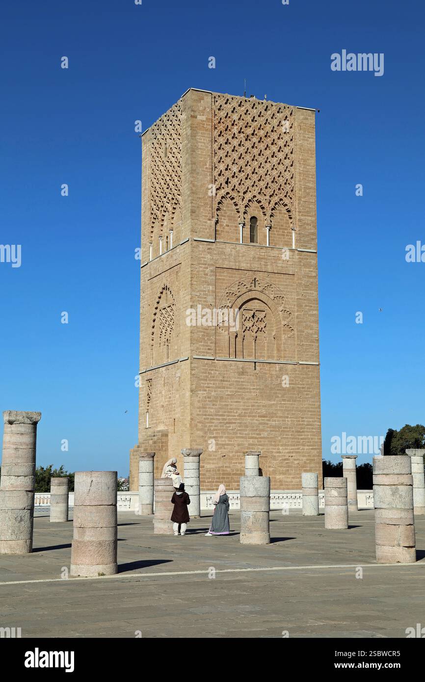 Tourists at the Hassan Tower in Rabat Stock Photo - Alamy