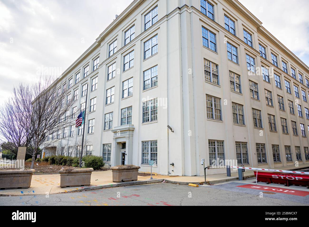 Federal financial controls hi-res stock photography and images - Alamy