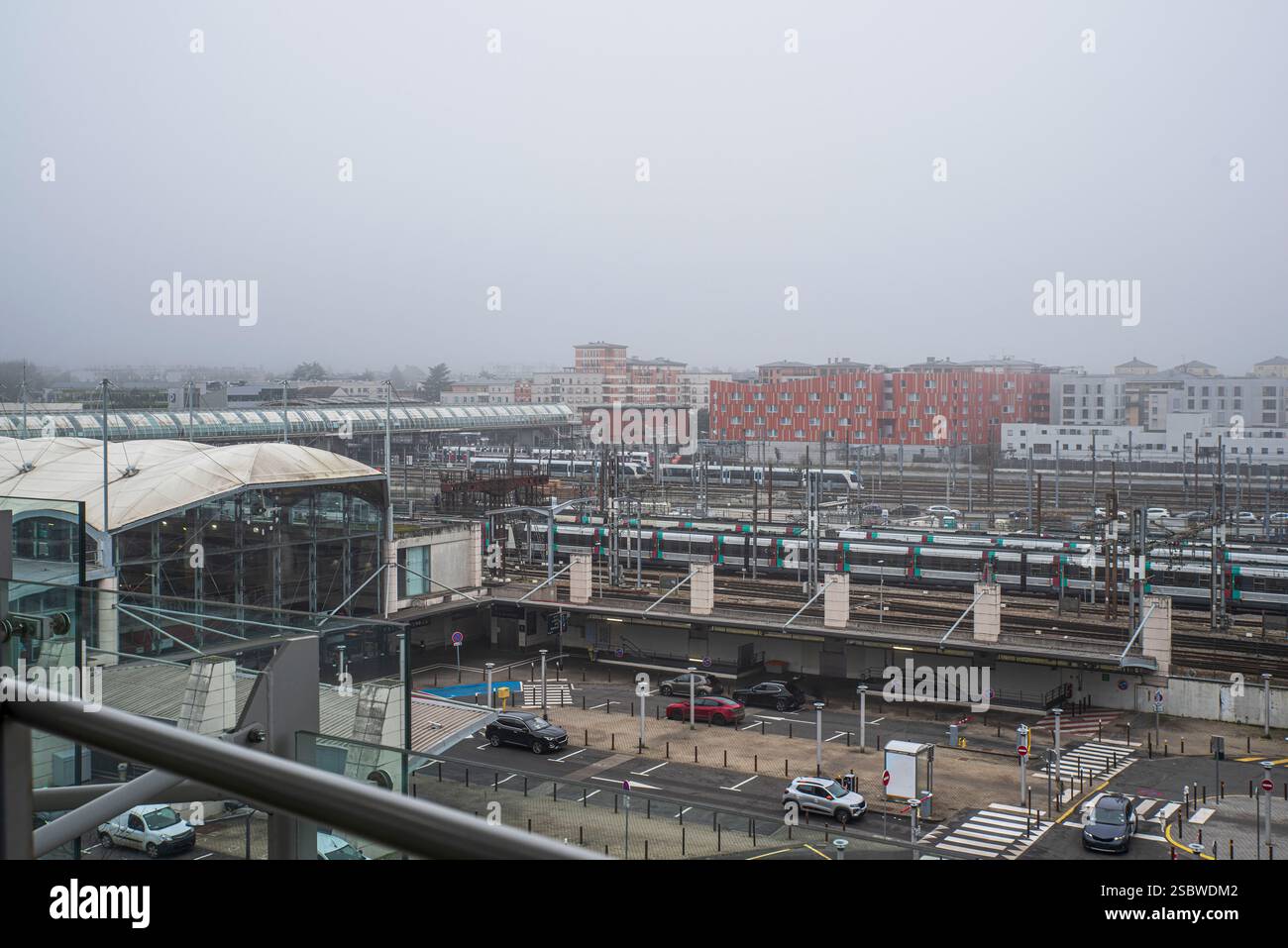 Massy paris hi-res stock photography and images - Alamy
