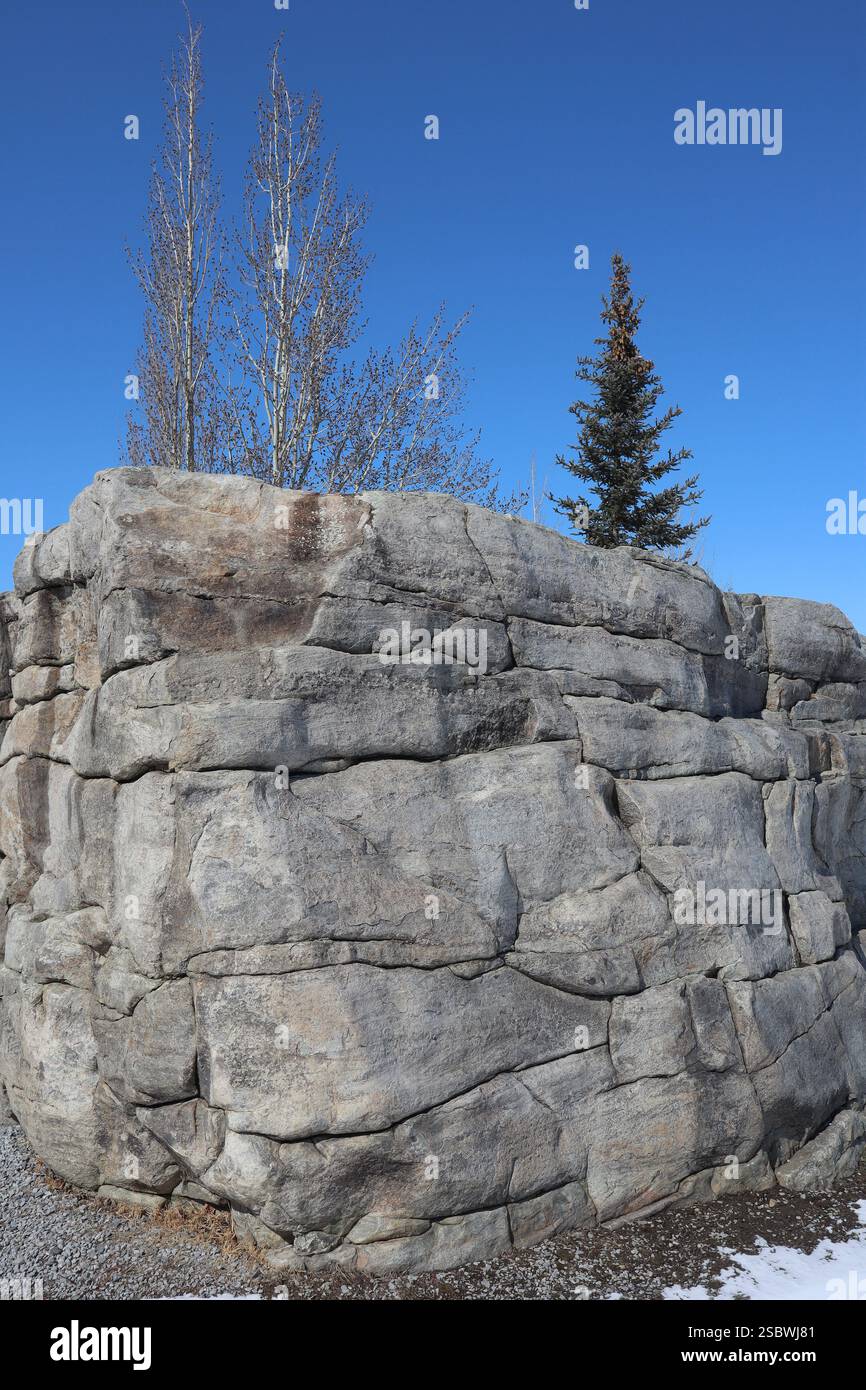 The Buffalo Rubbin Stone was deposited by a glacier 18,000 years ago in ...