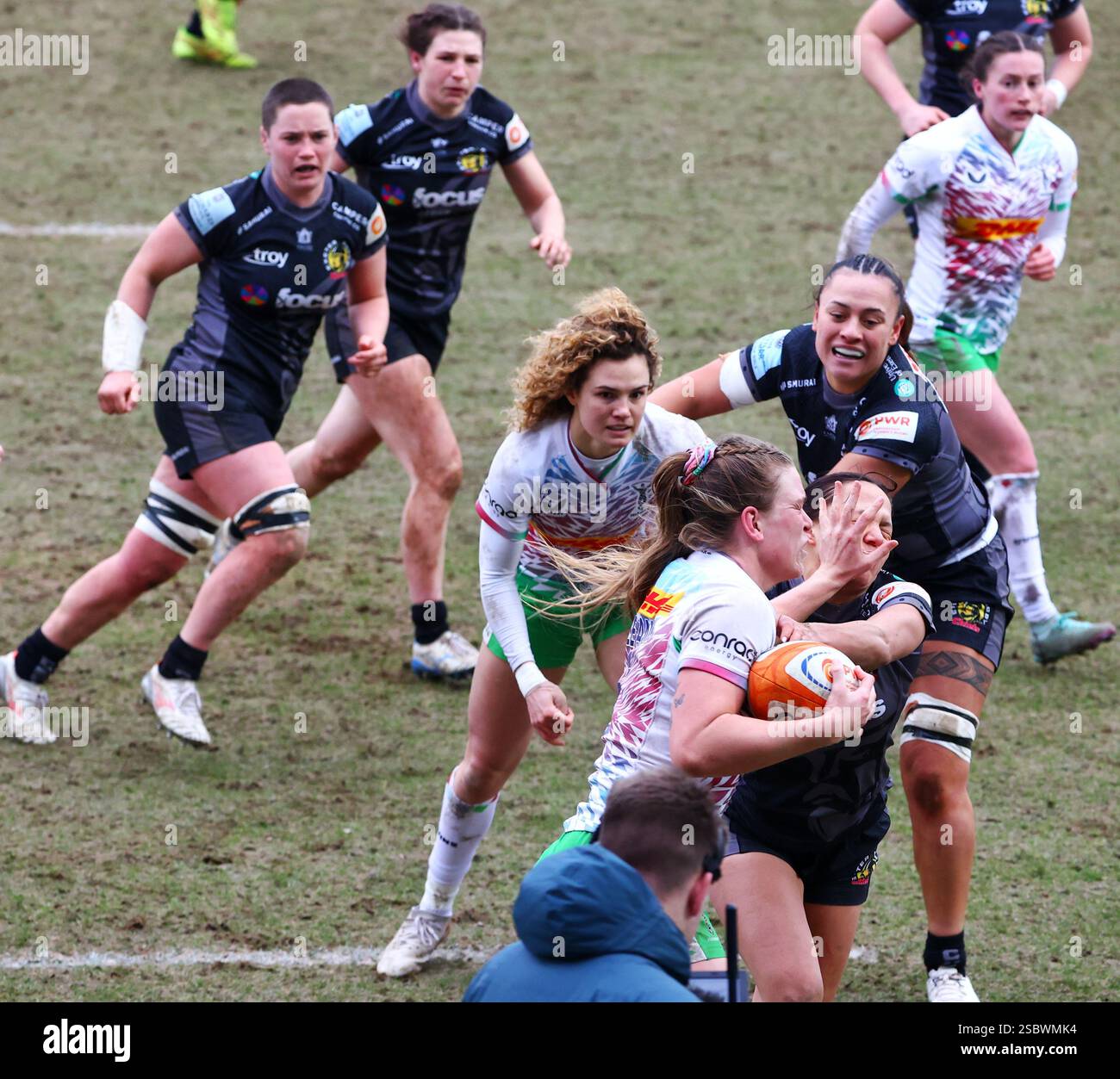 V face hi-res stock photography and images - Alamy