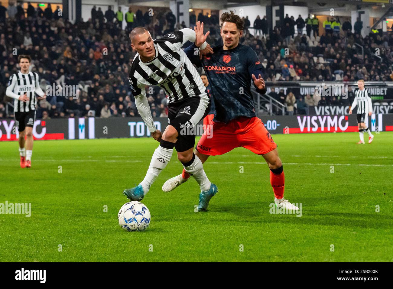 ALMELO, Stadium Asito, 04-02-2025 , season 2024 / 2025 , TOTO KNVB ...