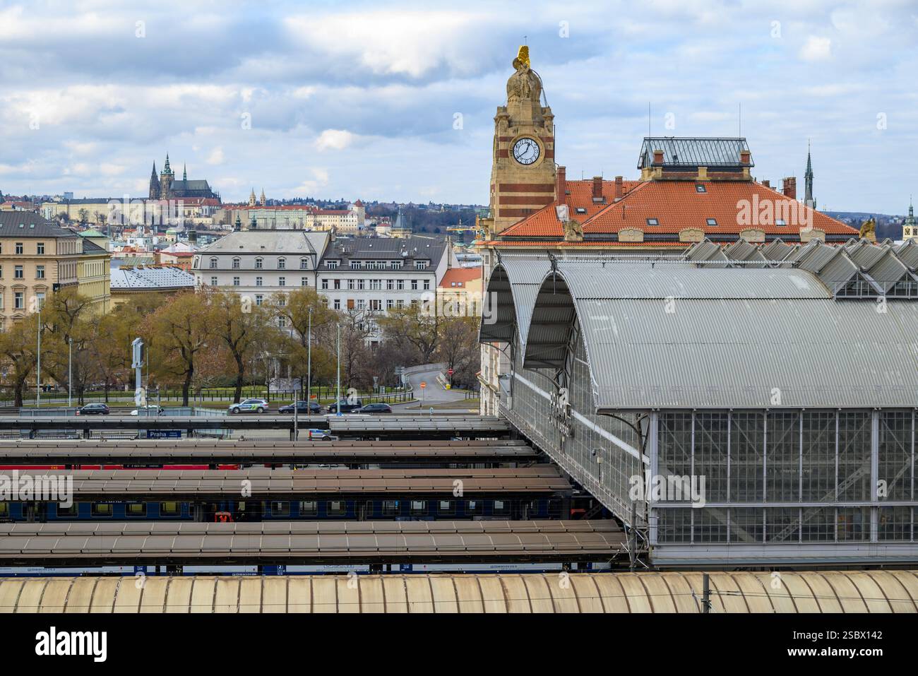 Prague Main Railway Station (Praha hlavni nadrazi), the busiest railway ...