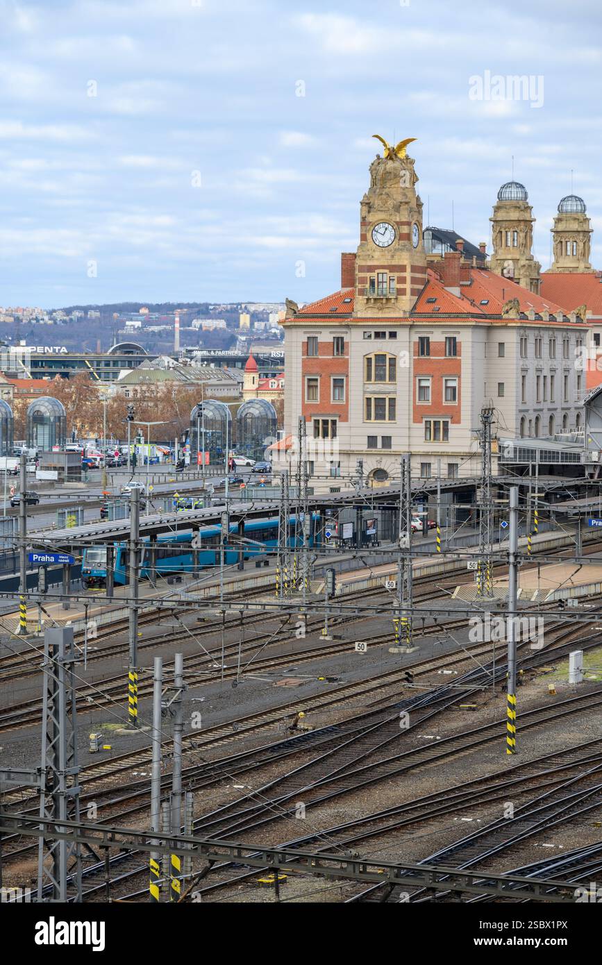 Prague Main Railway Station (Praha hlavni nadrazi), the busiest railway ...