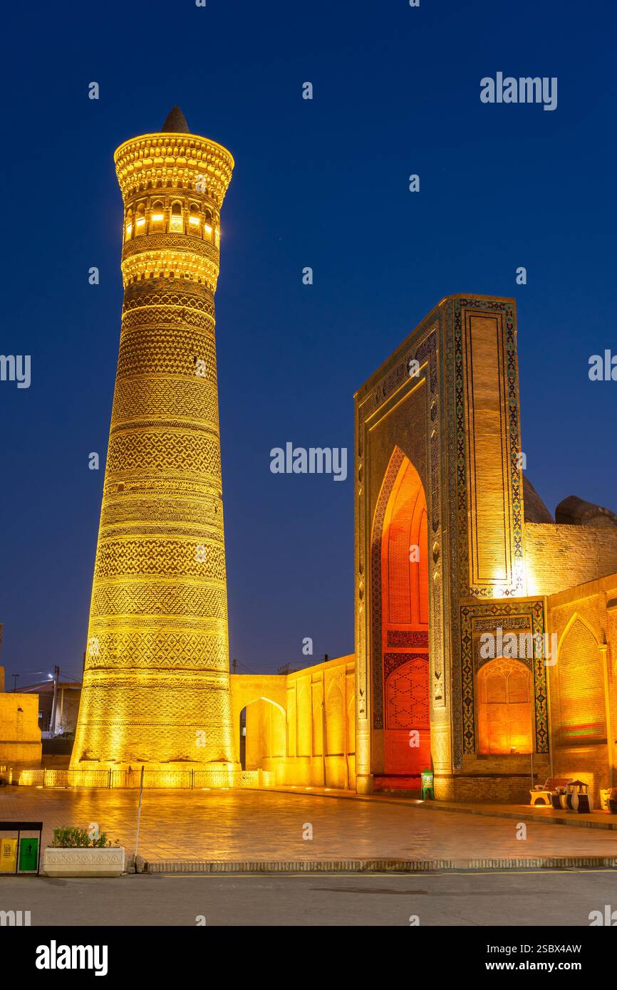 The Kalyan Minaret of Bukhara at night, Uzbekistan Stock Photo - Alamy