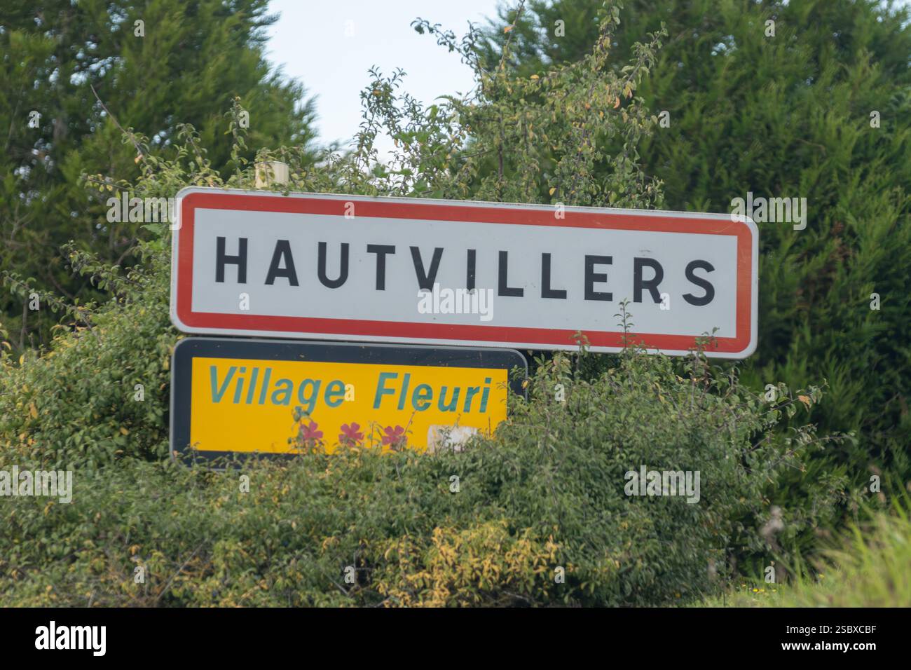 Road signes, directions and places of destinations, Gran Cru villages ...