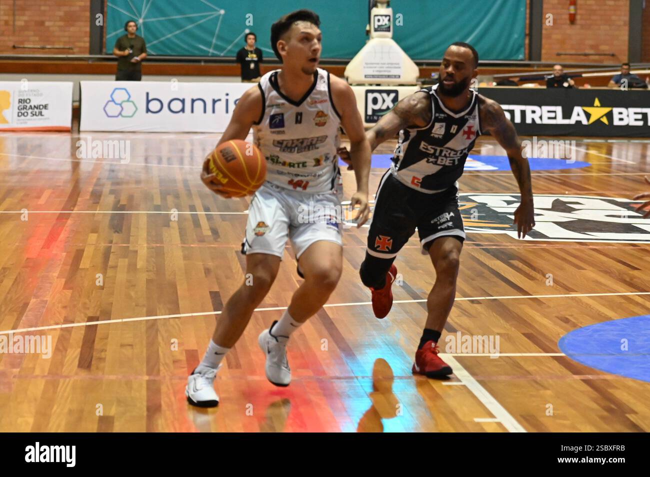 Caxias Do Sul, Brazil. 04th Feb, 2025. Images of the match between ...