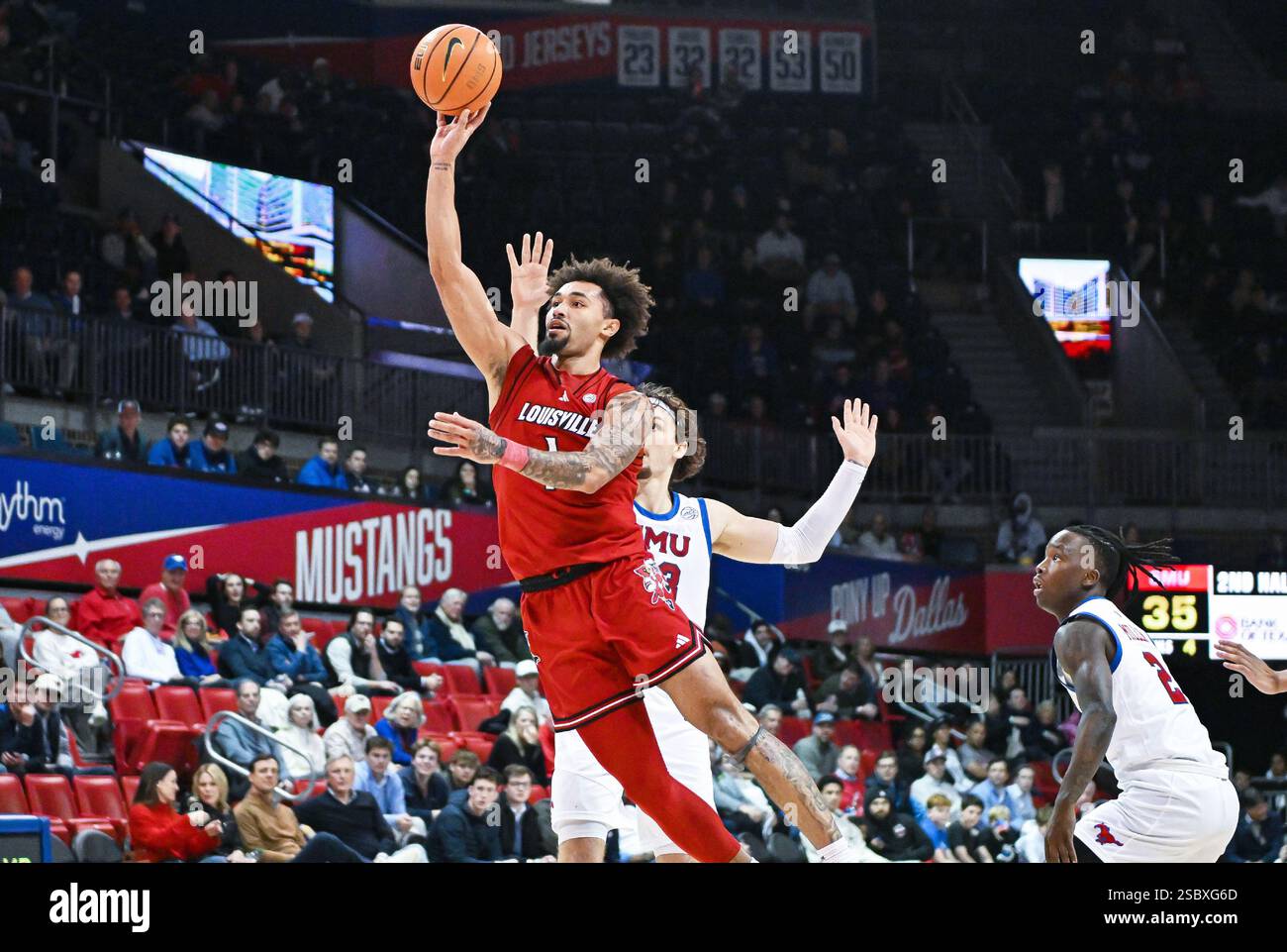 Dallas, TX, USA. 21st Jan, 2025. Louisville Cardinals guard JÕVonne ...