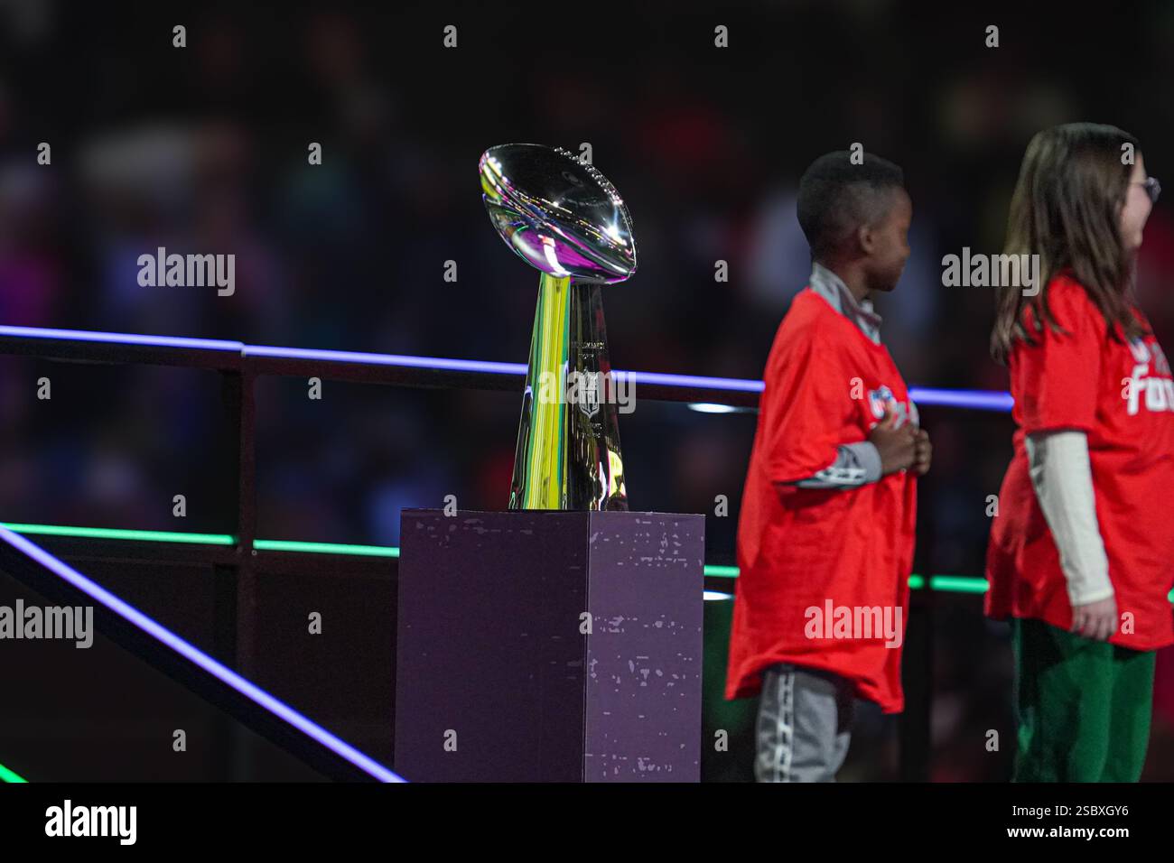 Super bowl lix trophy hi-res stock photography and images - Alamy