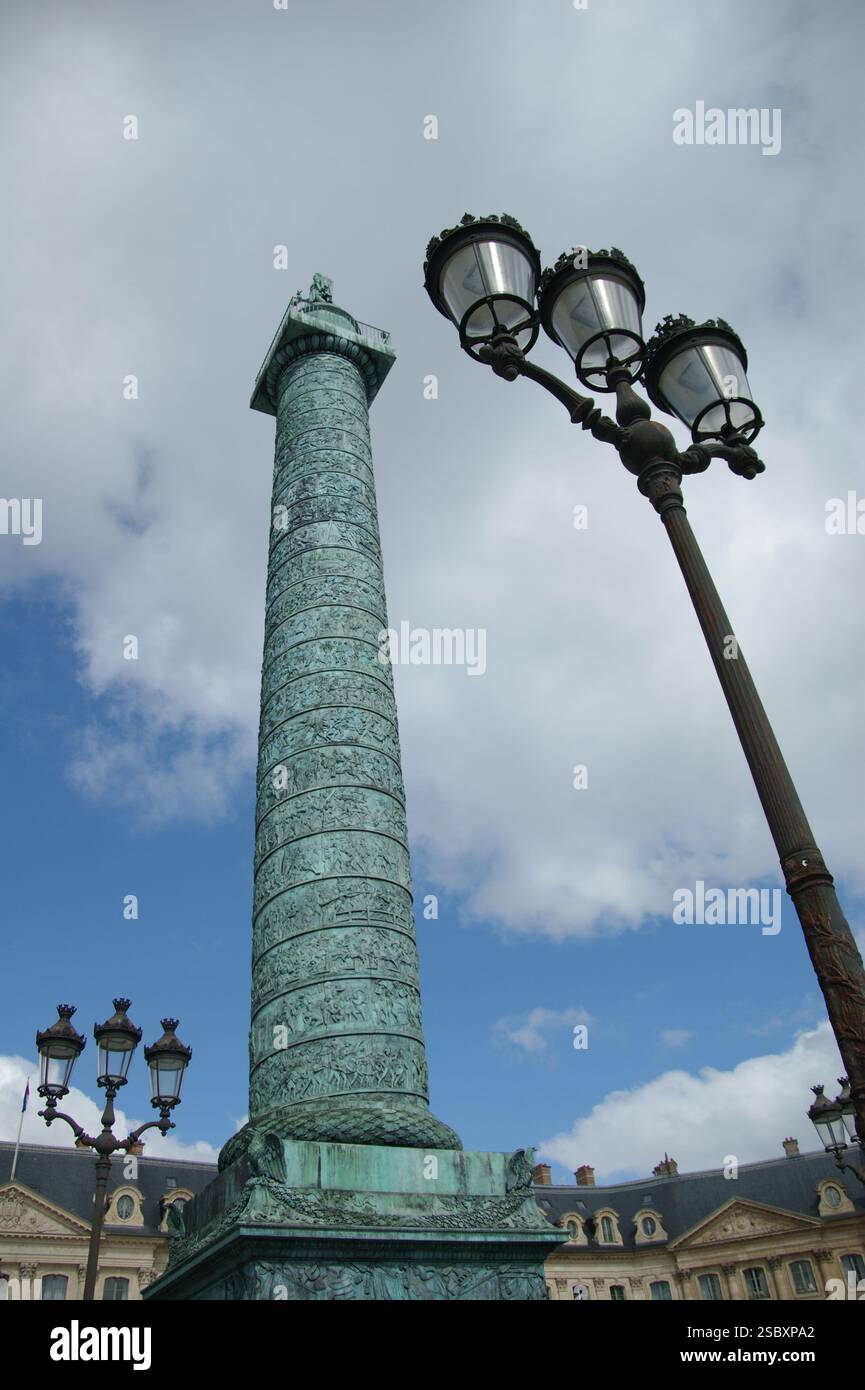 Columna de napoleón hi-res stock photography and images - Alamy