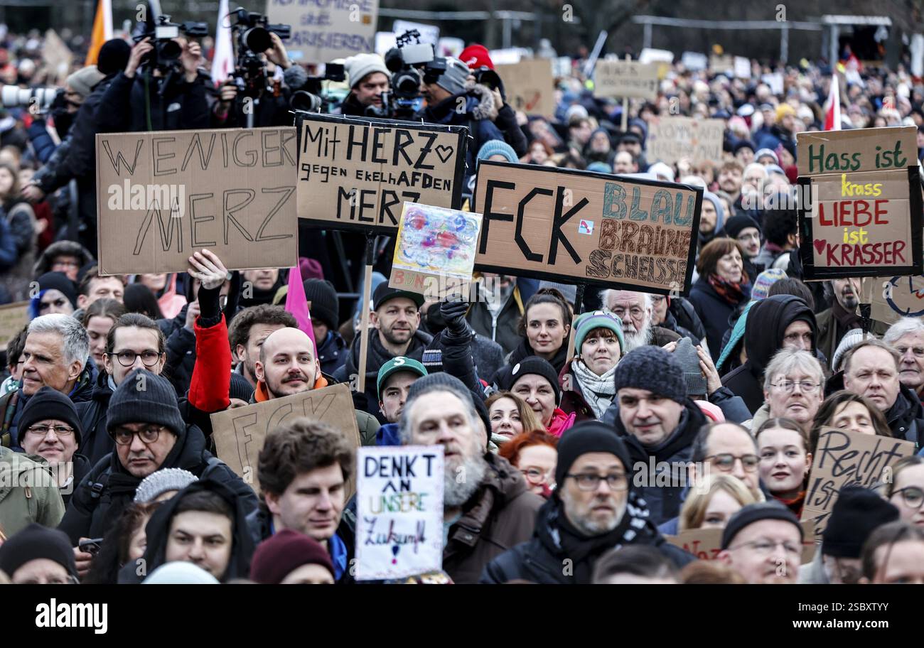 Tens of thousands demand firewall against AfD. The CDU and AfD vote ...