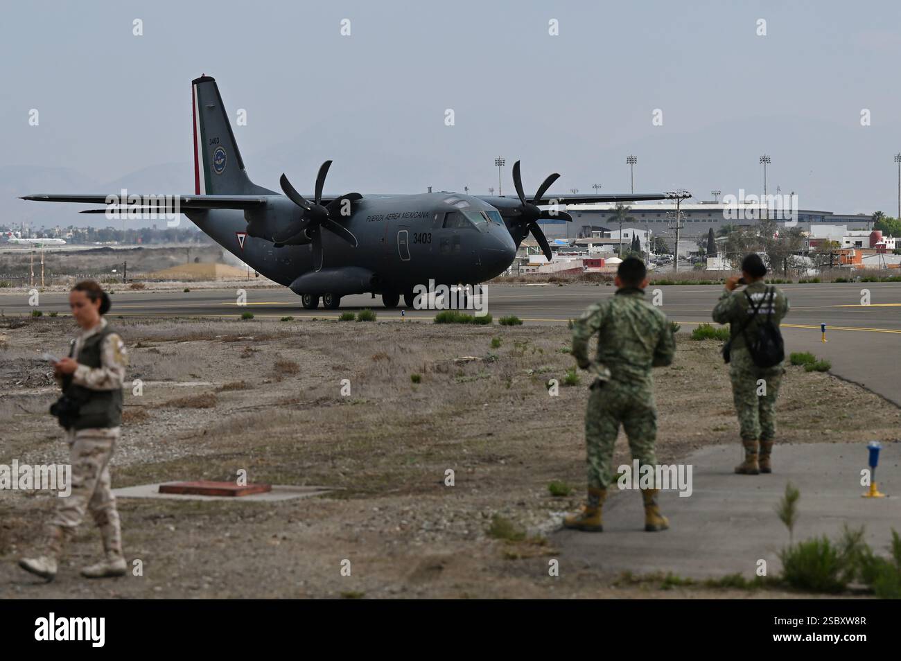 Tijuana, Baja California, Mexico. 4th Feb, 2025. A Mexico's Air Force ...