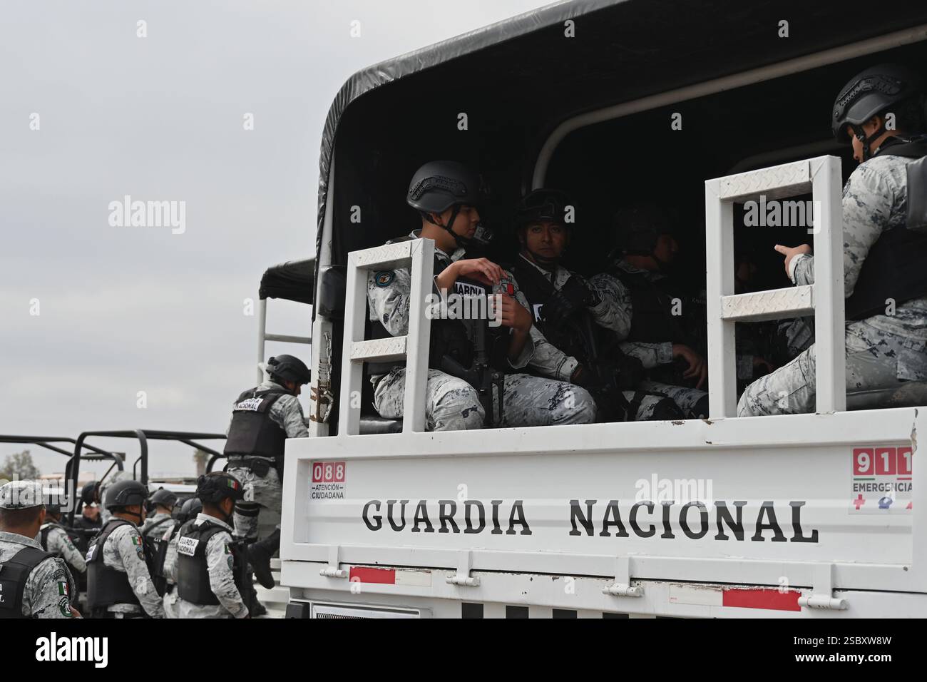 Tijuana, Baja California, Mexico. 4th Feb, 2025. Members of the Mexican ...