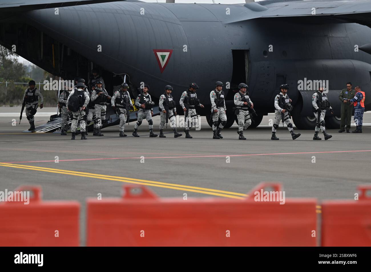 Tijuana, Baja California, Mexico. 4th Feb, 2025. A Mexico's Air Force ...
