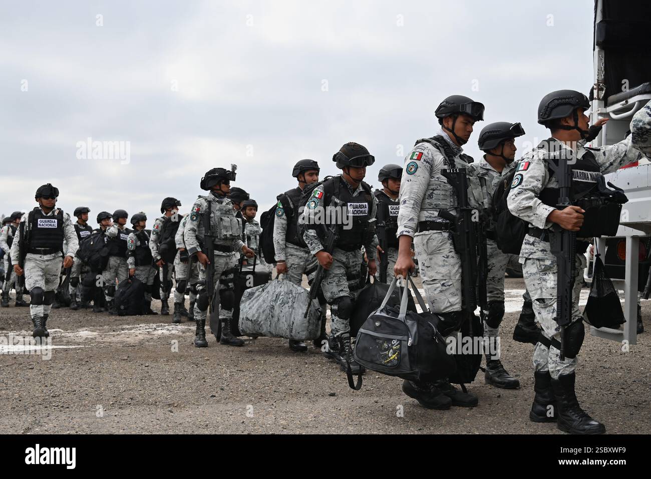 Tijuana, Baja California, Mexico. 4th Feb, 2025. Members of the Mexican ...