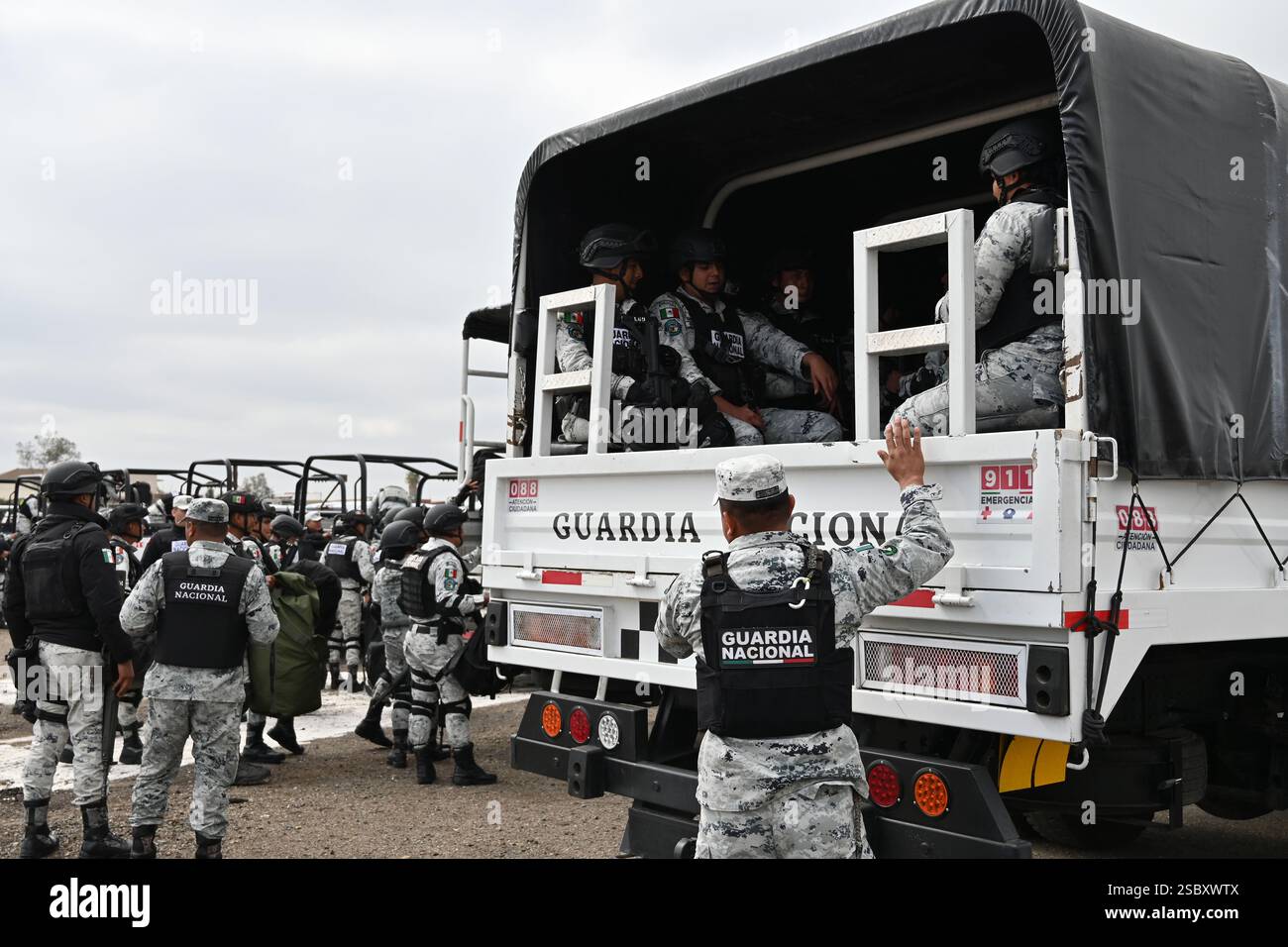 Tijuana, Baja California, Mexico. 4th Feb, 2025. Members of the Mexican ...