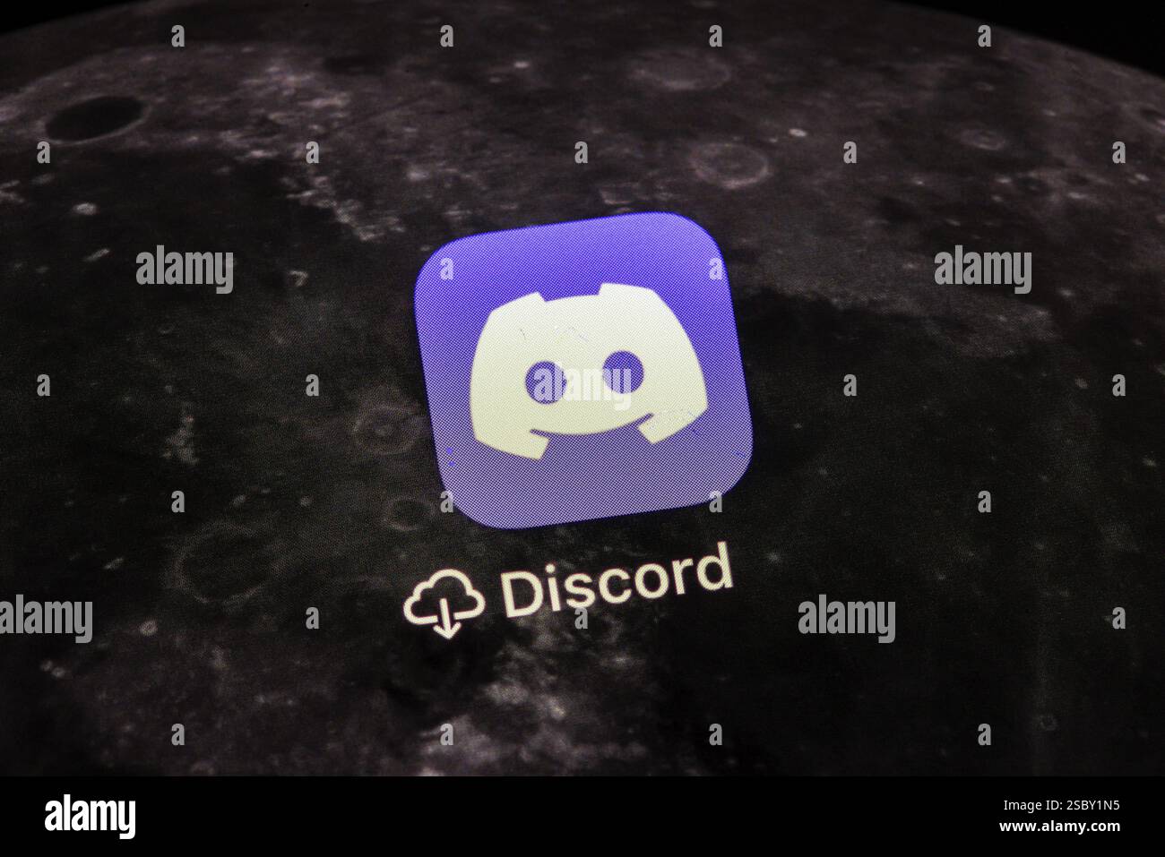 Discord application app for instant messaging, chat, voice conferencing ...