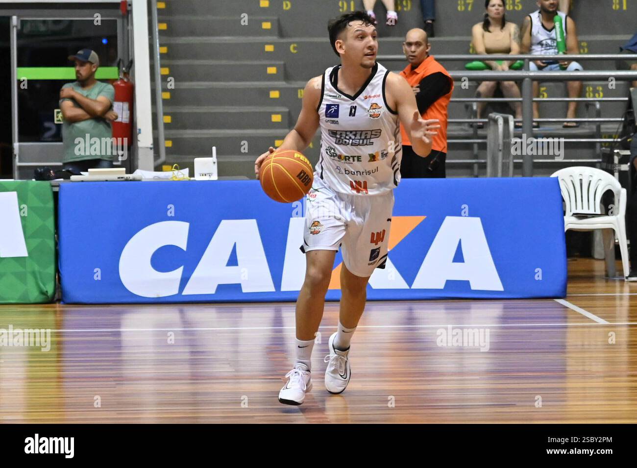 Caxias Do Sul, Brazil. 04th Feb, 2025. Images of the match between ...