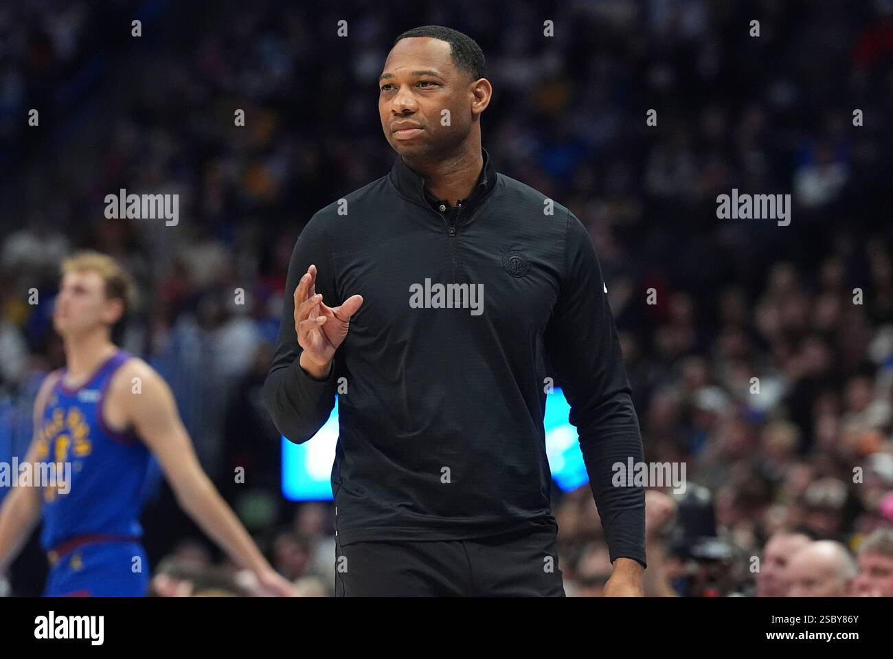 New Orleans Pelicans head coach Willie Green in the first half of an ...