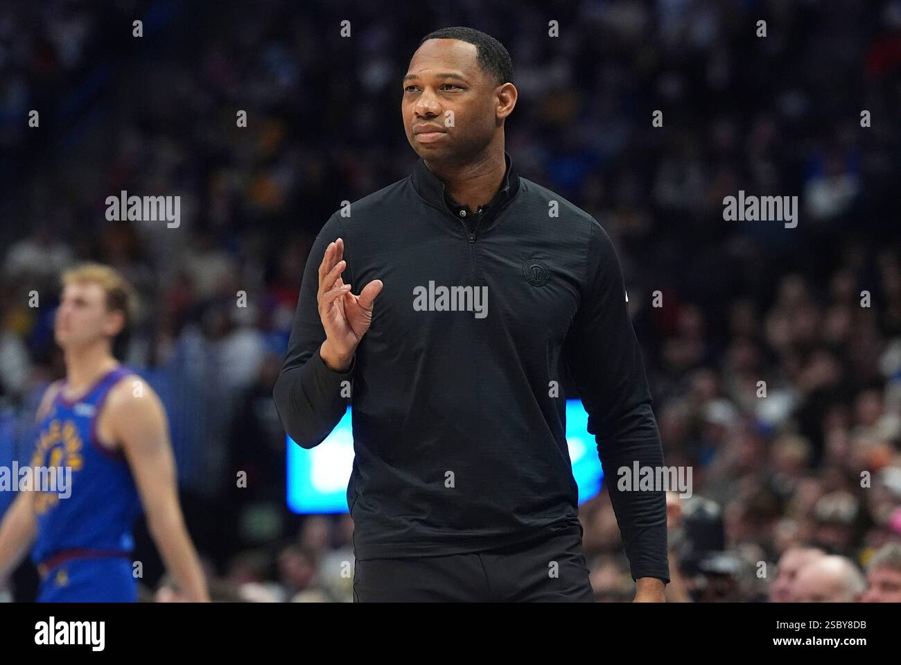 New Orleans Pelicans head coach Willie Green in the first half of an ...