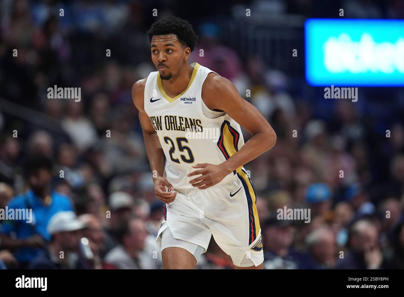 New Orleans Pelicans guard Trey Murphy III (25) in the first half of an ...